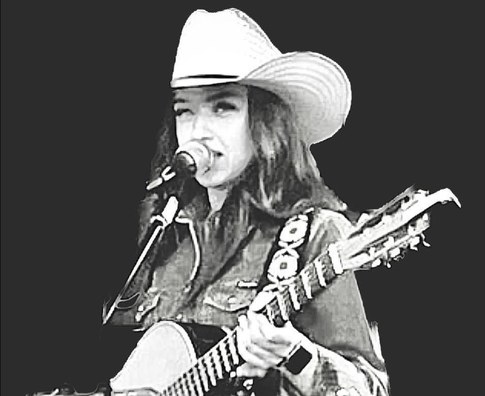 Tyla Rodrigues - Missed Calls - 8CCC Radio