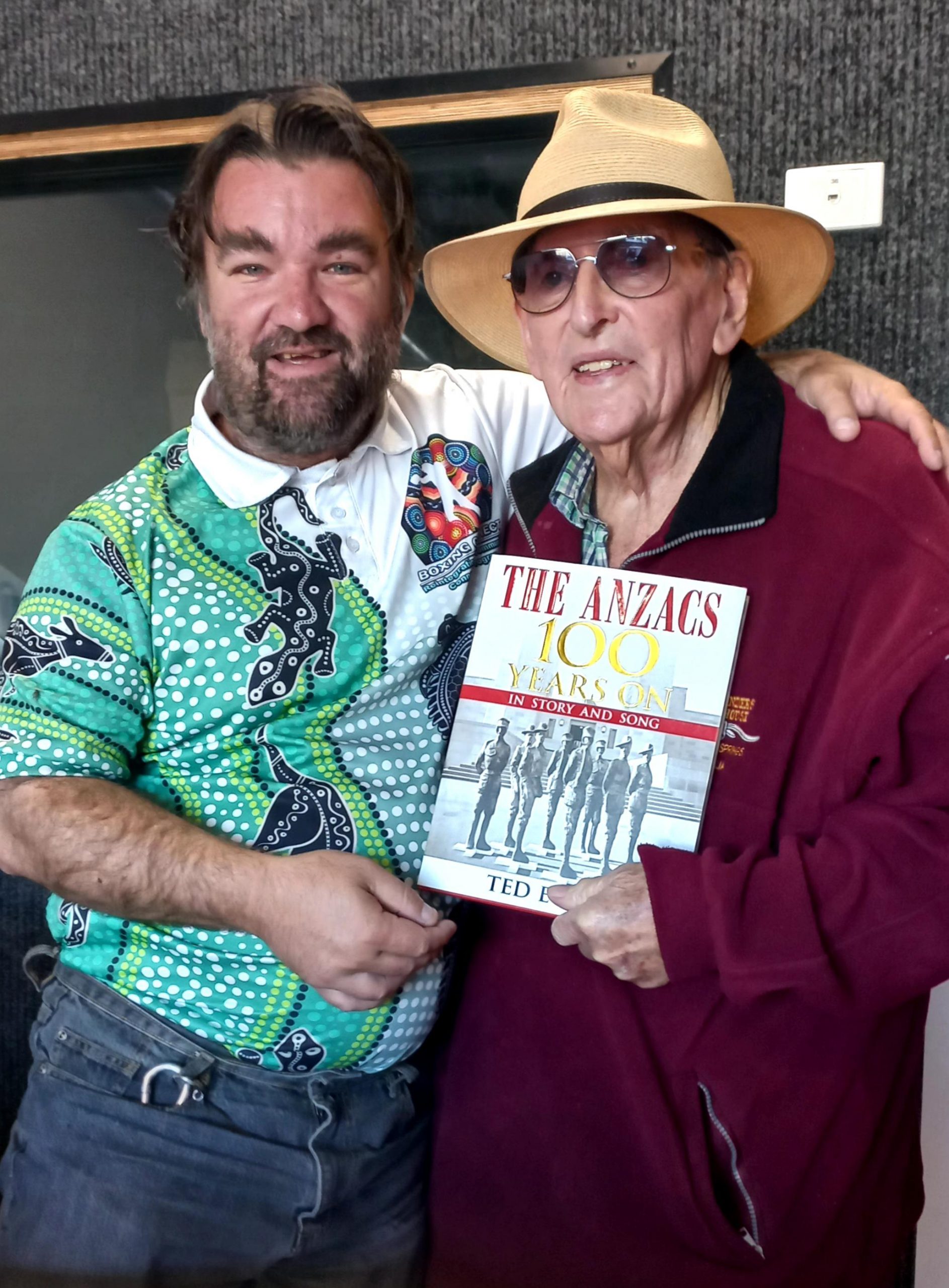 Ted Egan - The ANZACs - 8CCC Radio